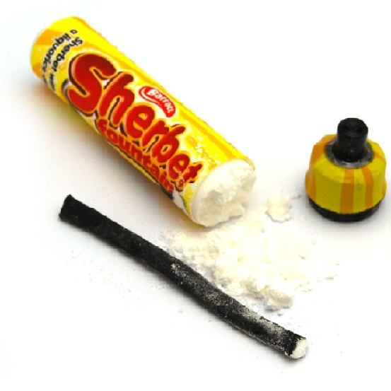 Barratt Sherbet Fountain Liquorice Licorice Dip 25g | The Lolly Barn